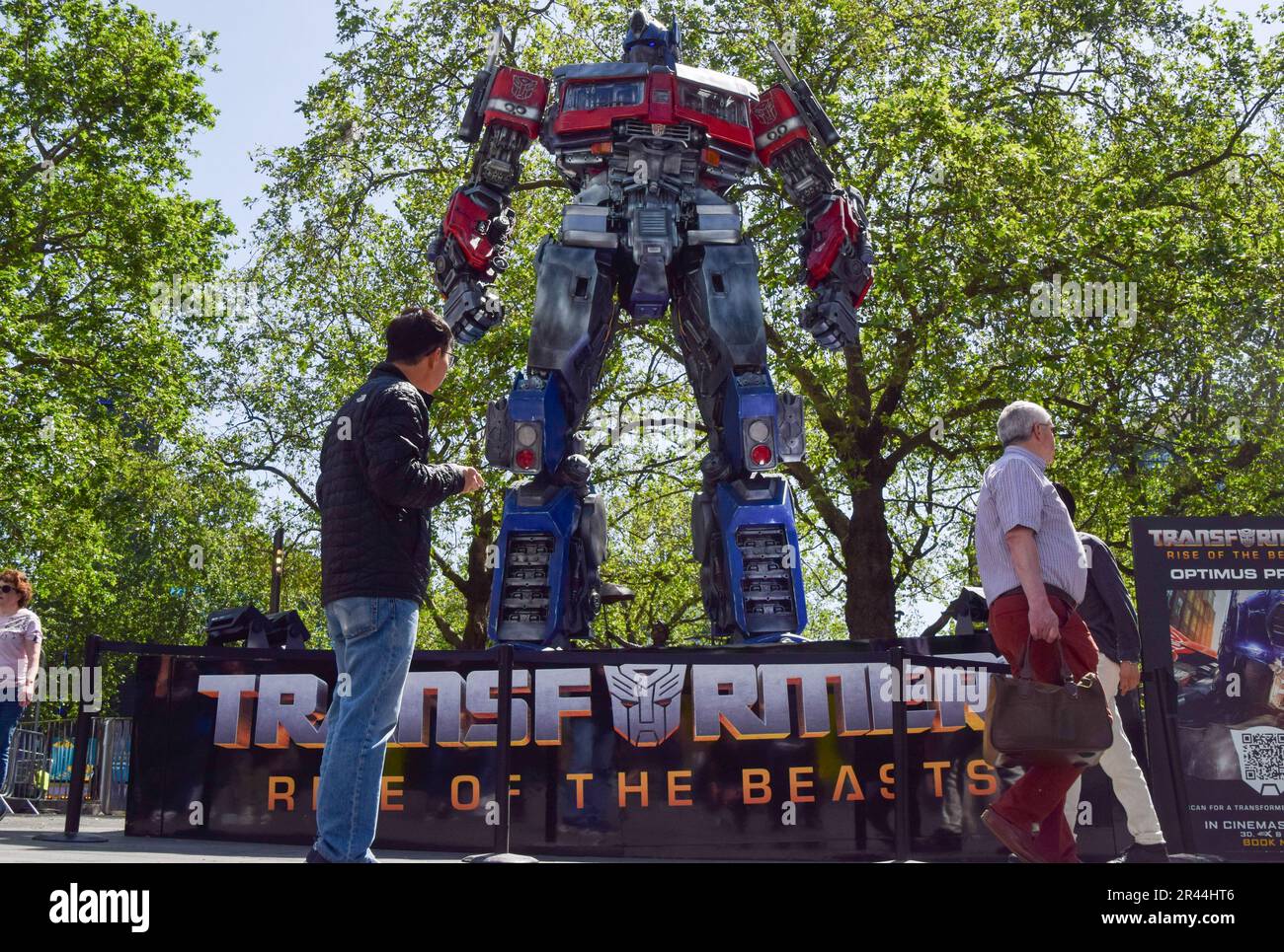 London, UK. 26th May 2023. A statue of Optimus Prime. Huge Transformers ...