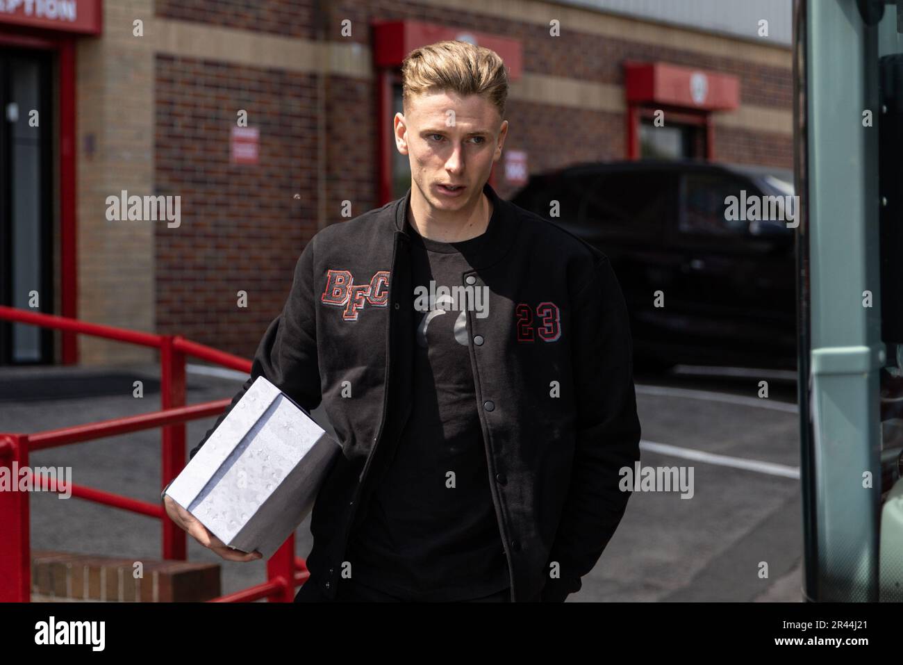 Oli shaw hi-res stock photography and images - Alamy