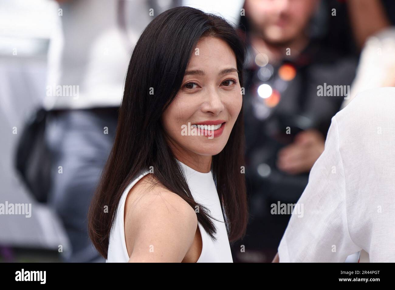Cannes, France. 26th May, 2023. Jang Young-nam attending the Cobweb (Dans La Toile) photocall at ...