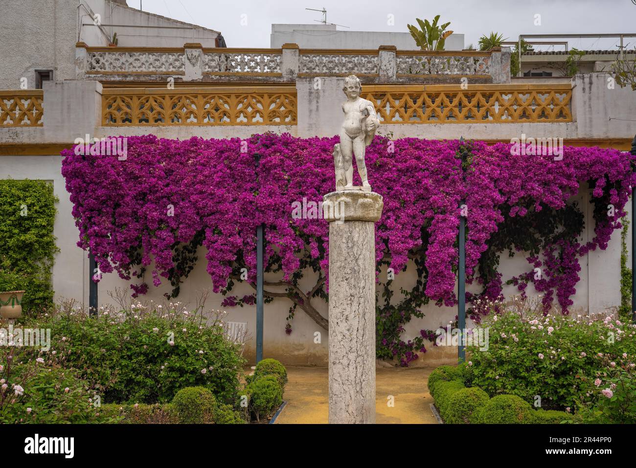 Statue at Small Garden (Jardin Chico) at Casa de Pilatos (Pilates House ...