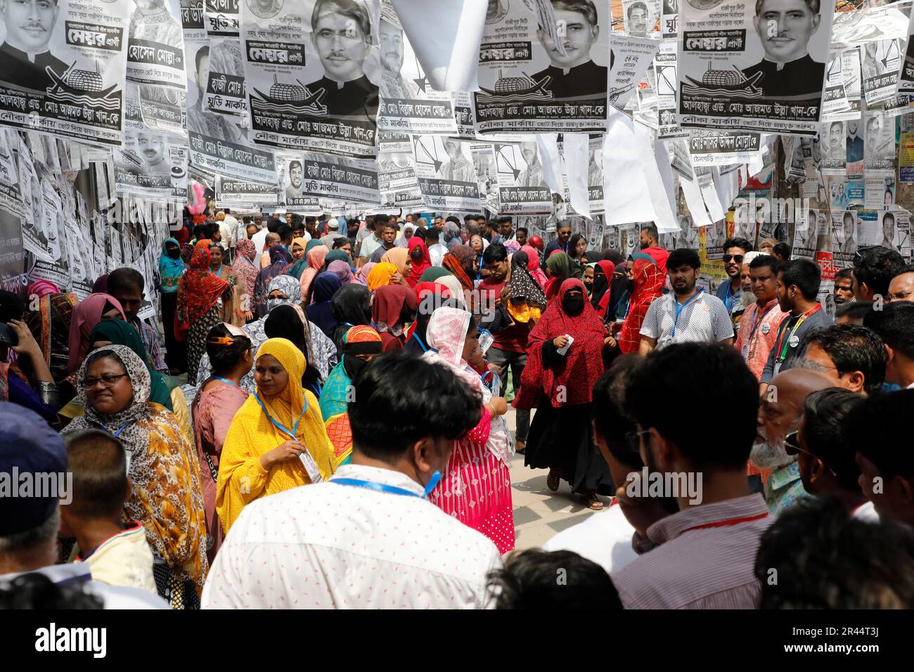 Bangladesh voters hi-res stock photography and images - Alamy