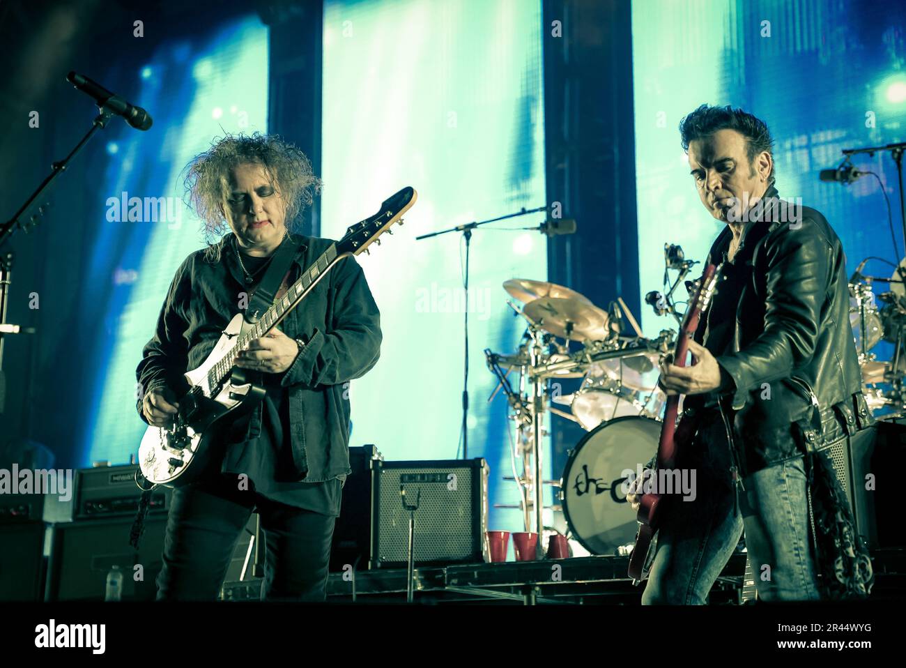 Shows of a lost world tour hi-res stock photography and images - Alamy