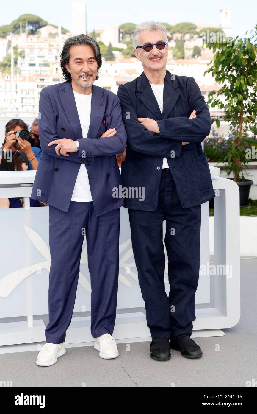 Koji Yakusho und Wim Wenders beim Photocall zum Kinofilm 'Perfect Days' auf dem Festival de ...