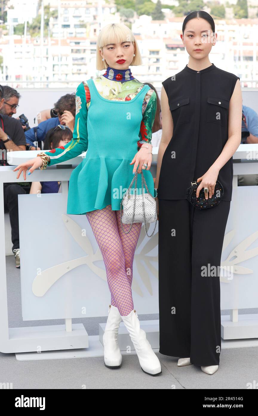Aoi yamada and arisa nakano hi-res stock photography and images - Alamy