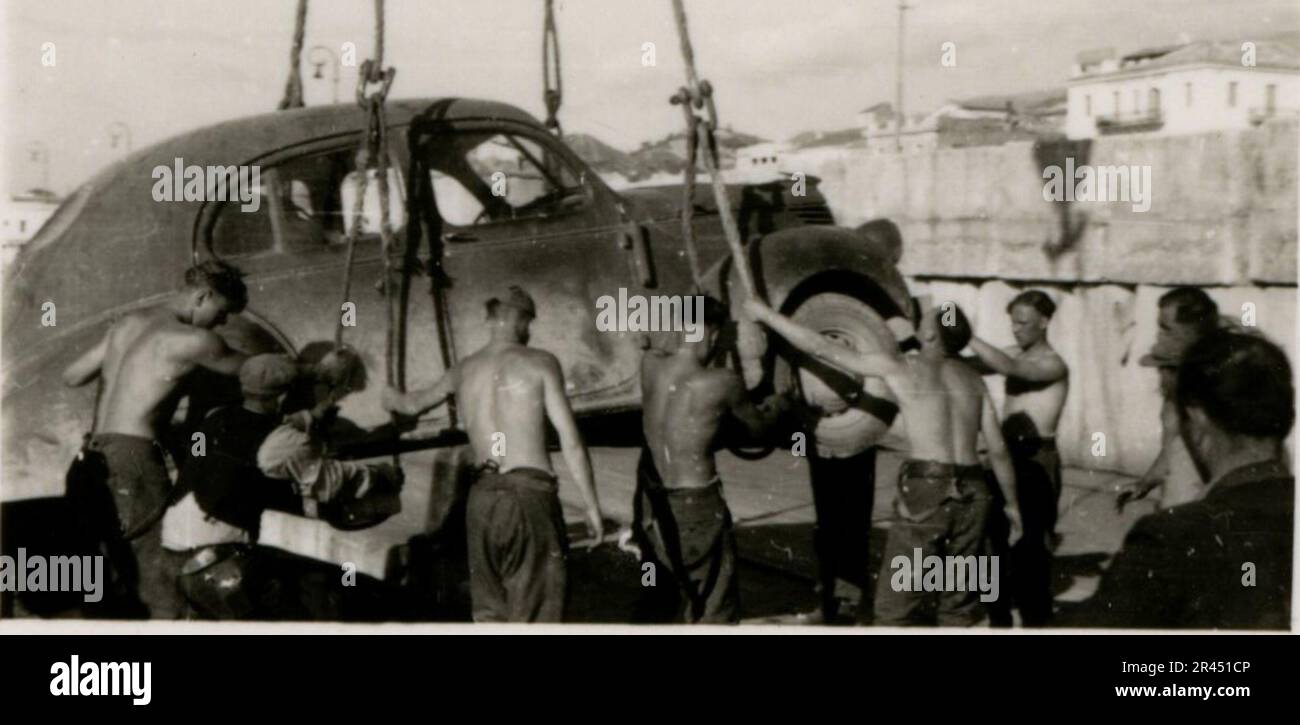 Gunter Alquen (Leibstandarte Adolf Hitler, Greece 1941), an SS ...