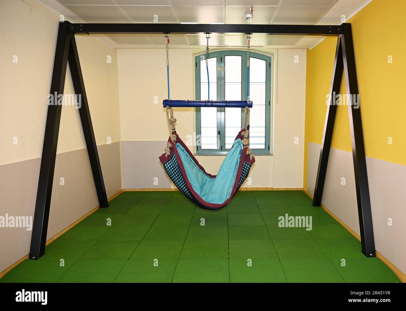 Autistic children hi-res stock photography and images - Alamy