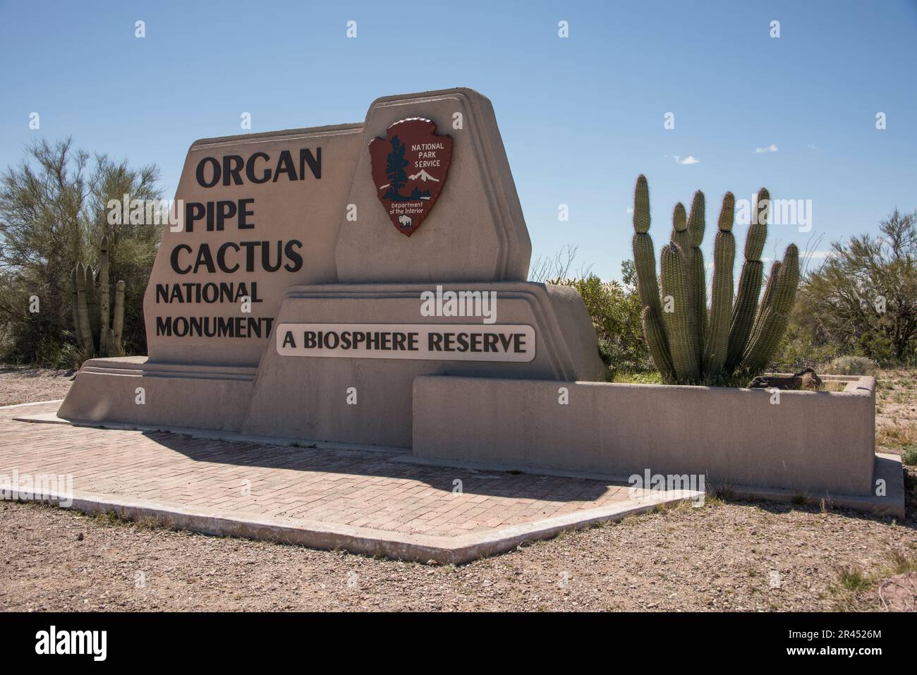Entrance Welcome Sign to Organ Pipe Cactus national Monument, A ...