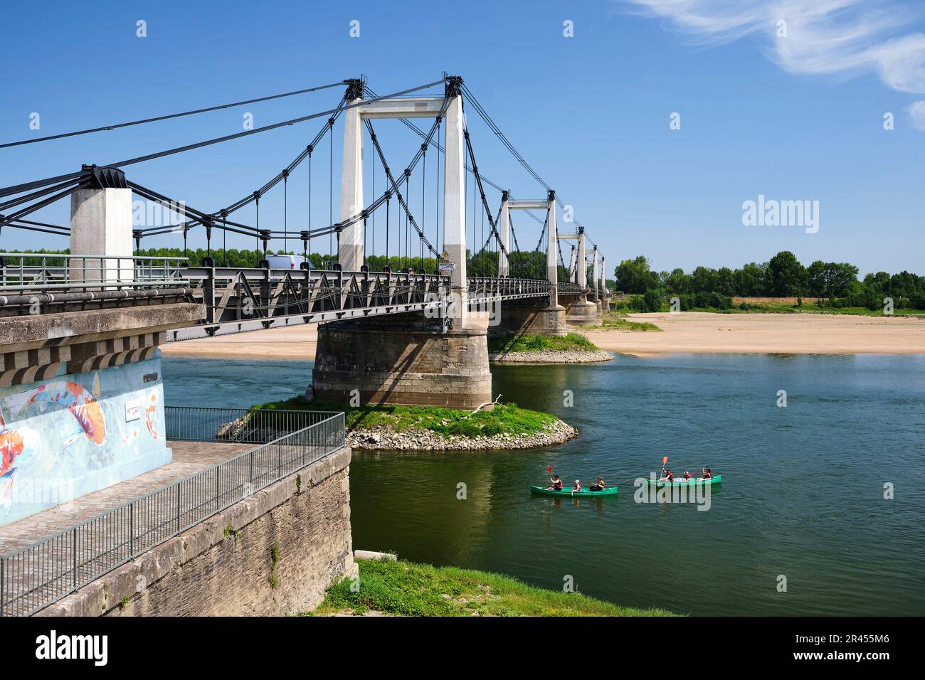 Mauges-sur-Loire, Montjean-sur-Loire (north-western France): banks of ...