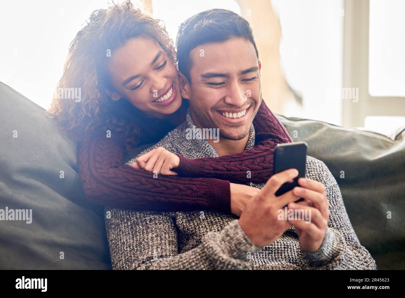 Hugs Wallpapers For Mobile