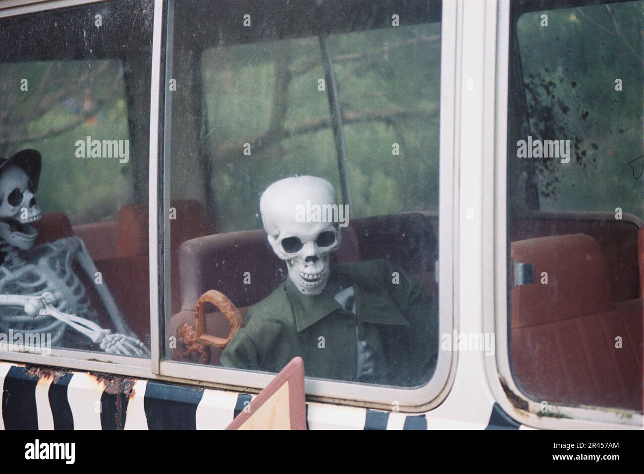 The horror bus hi-res stock photography and images - Alamy
