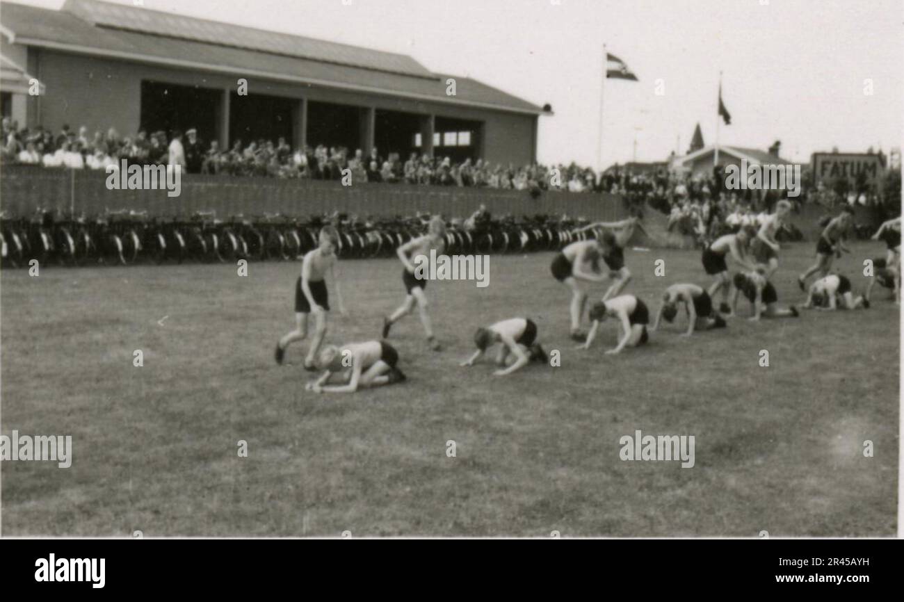 Augustin, Paul, SS photographer of the Leibstandarte Adolf Hitler ...