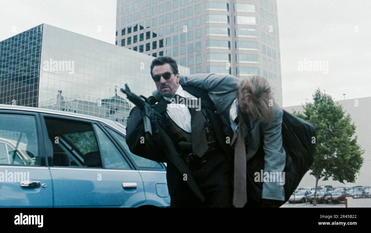 USA. Val Kilmer and Robert De Niro in a scene from the (C)Warner Bros ...