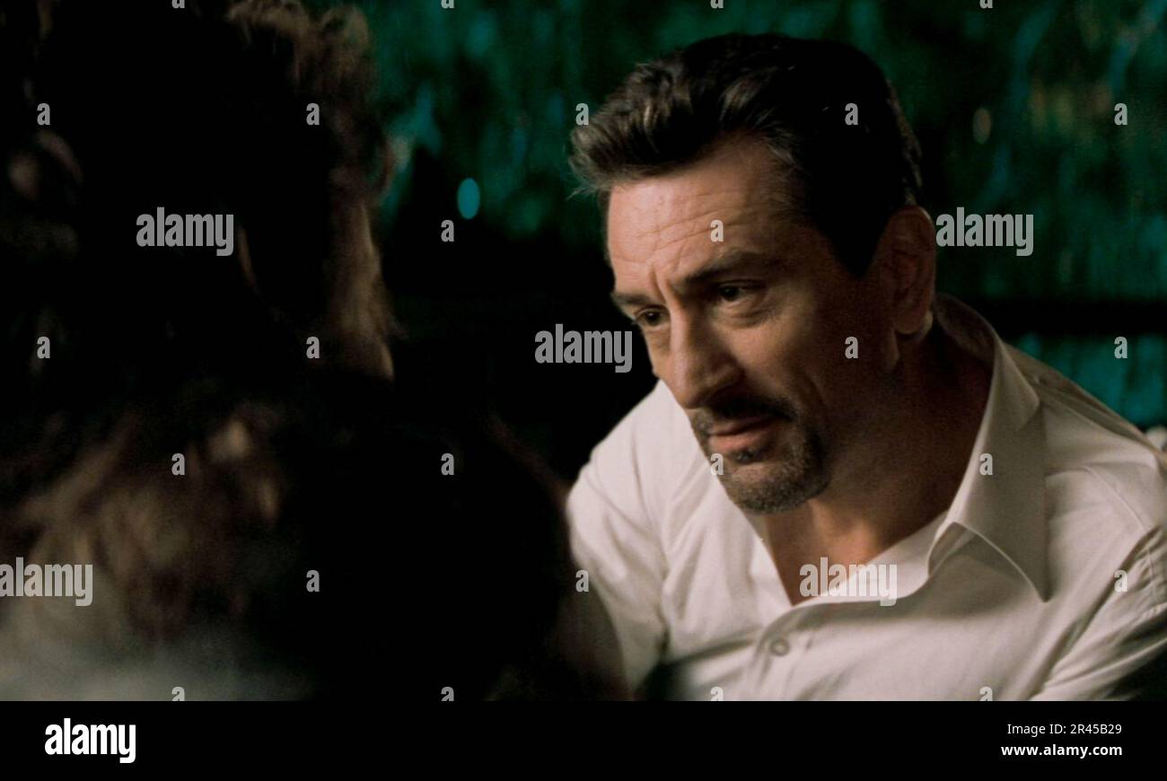 USA. Amy Brenneman and Robert De Niro in a scene from the (C)Warner ...