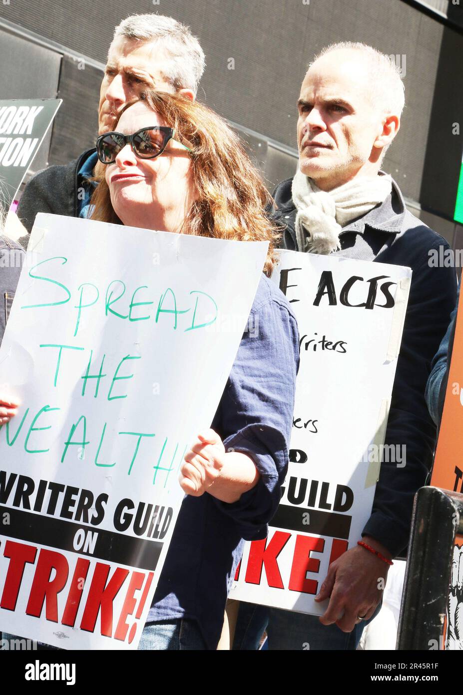 New York, NY, USA. 25th May, 2023. Rachel Dratch, Michael Kelly at the ...