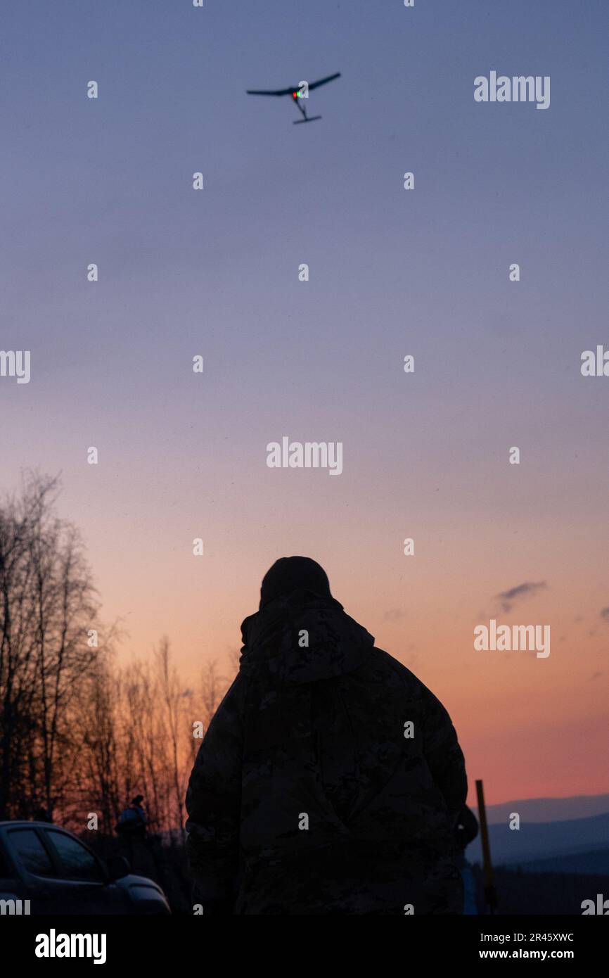 Pfc. Anthony DiLeonardo from 2nd Brigade Combat Team (Airborne), 11th ...