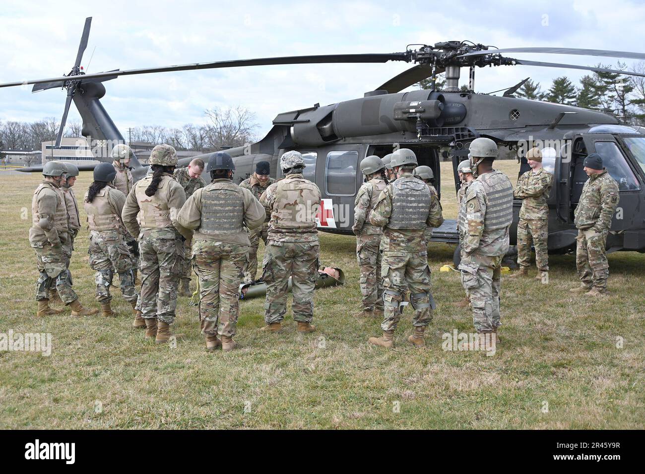 Det 2, C Co. 1-171st General Support Aviation Battalion Conducting Cold ...