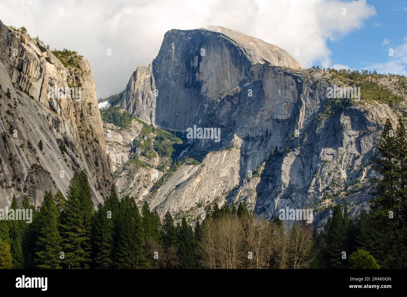 View half dome clouds hi-res stock photography and images - Alamy