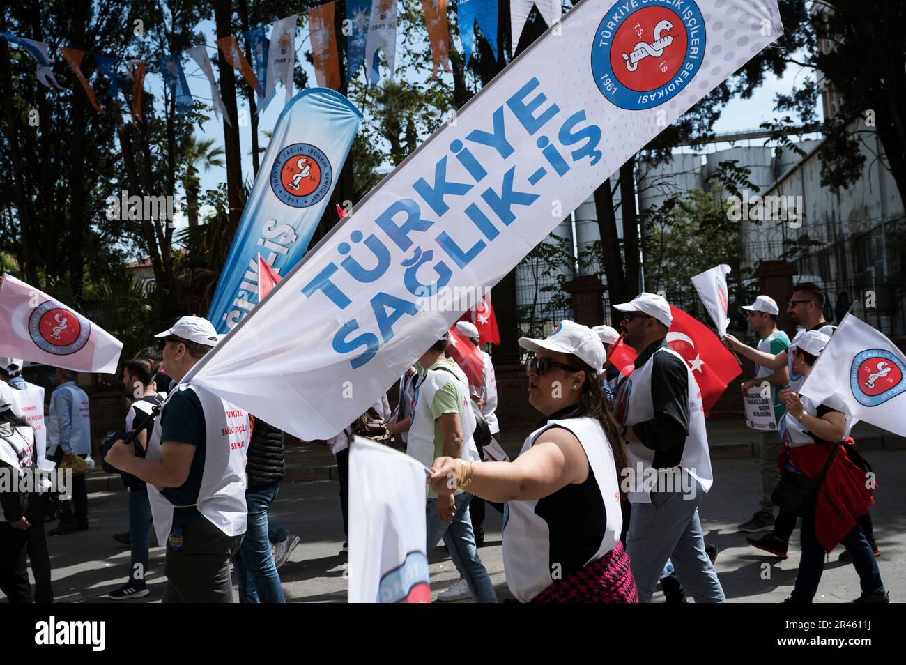 Health workers unions civil hi-res stock photography and images - Alamy