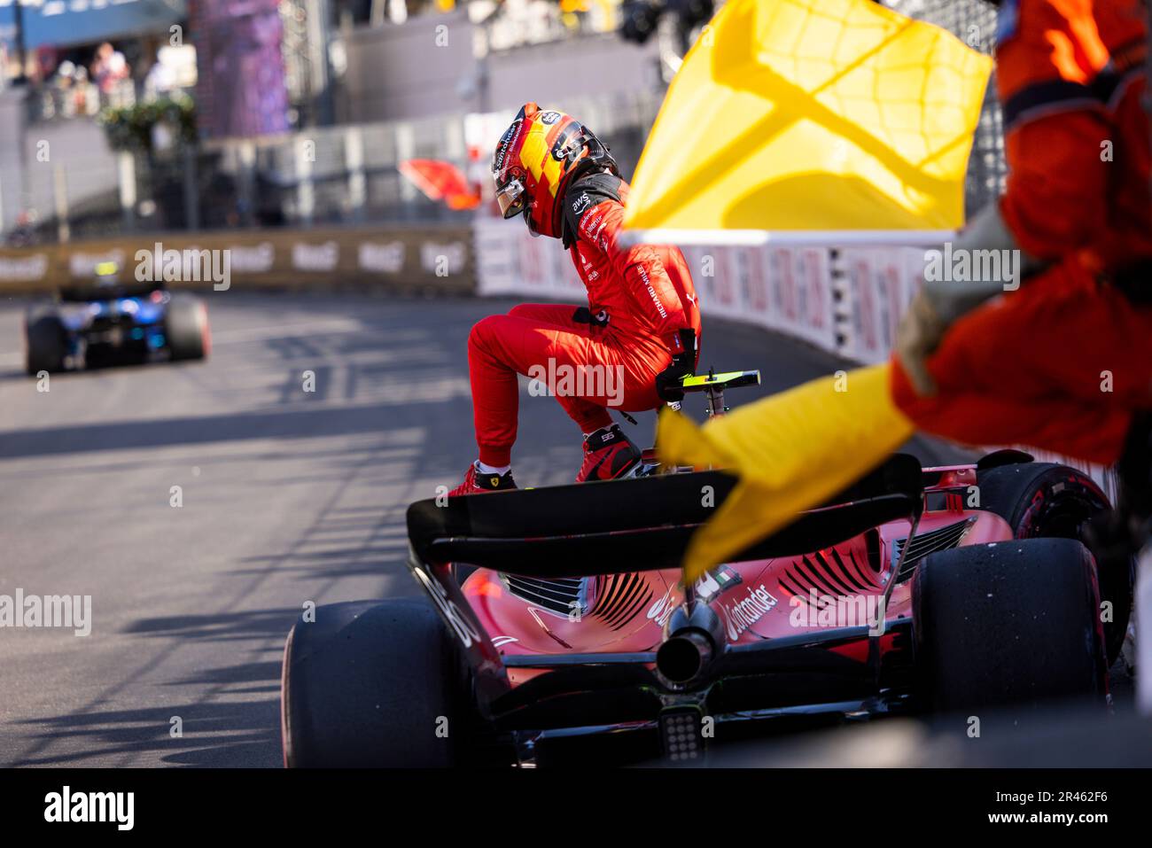 SAINZ Carlos (spa), Scuderia Ferrari SF-23, crash, accident at FP3 ...