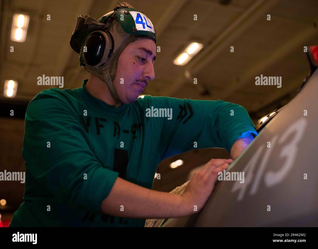 230409-N-AV223-1124 PACIFIC OCEAN (April 9, 2023) Aviation Machinist ...