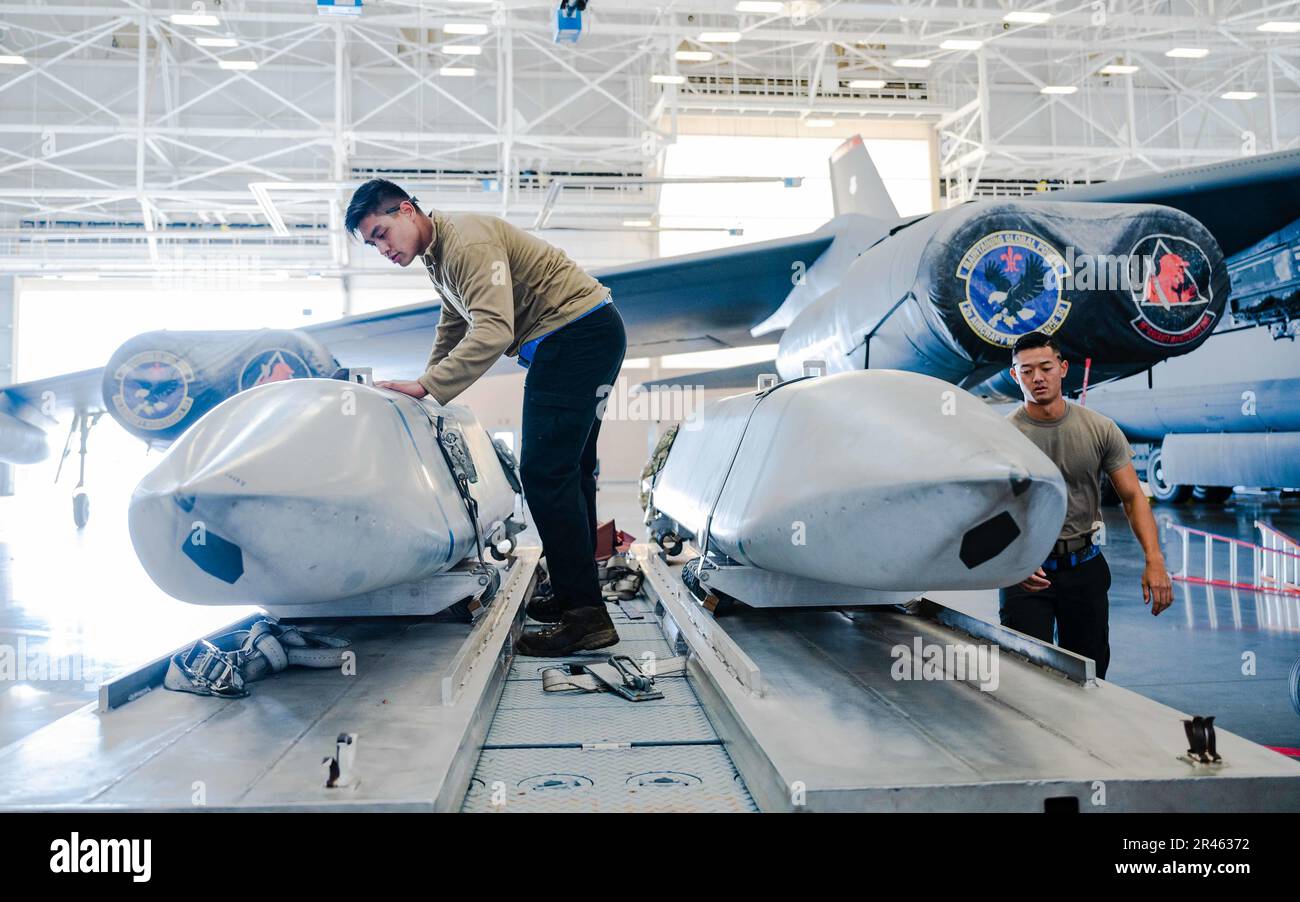 Airman 1st Class Andree Roberts, 96th Aircraft Maintenance Unit (AMU ...