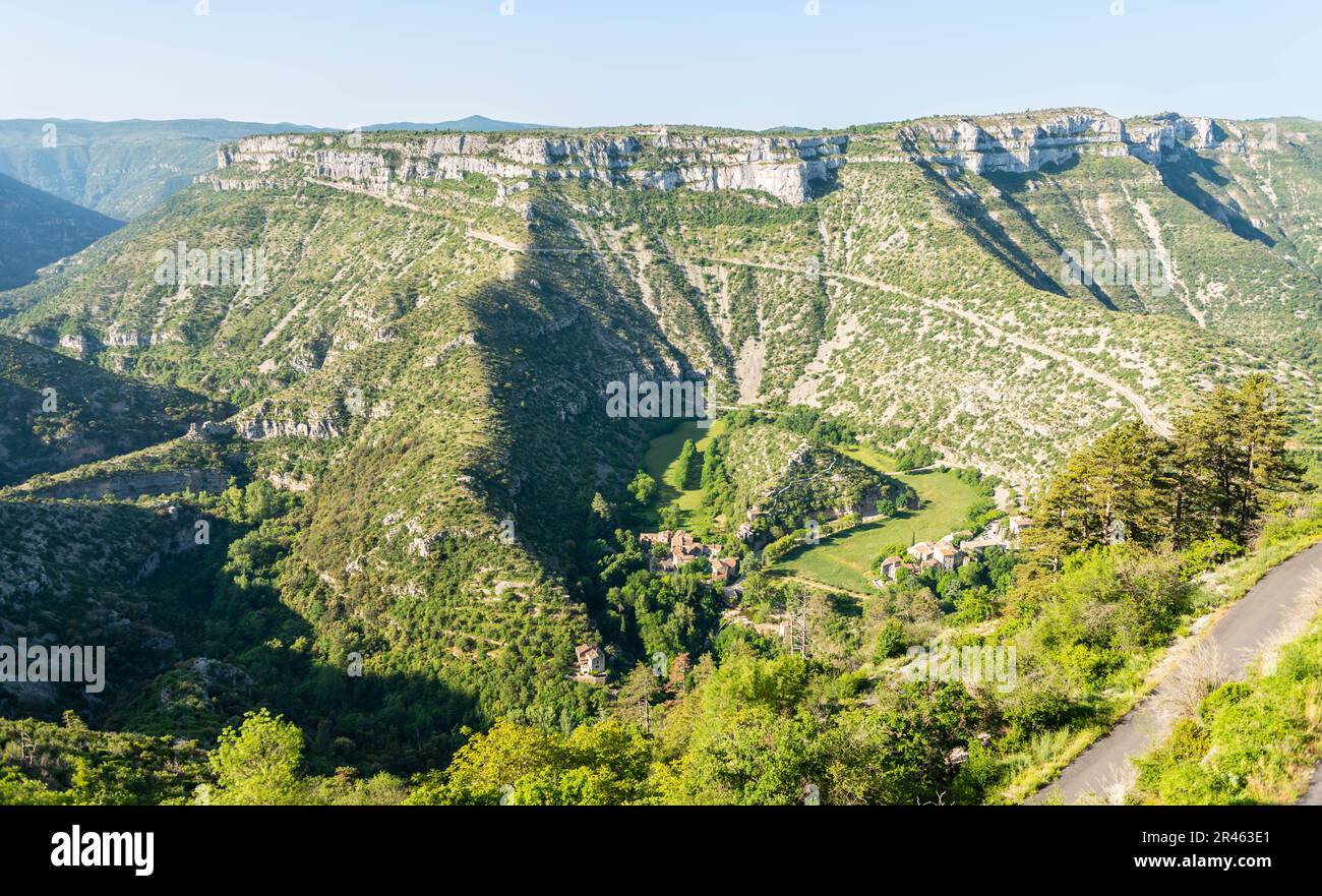 France circus navacelles in hi-res stock photography and images - Alamy