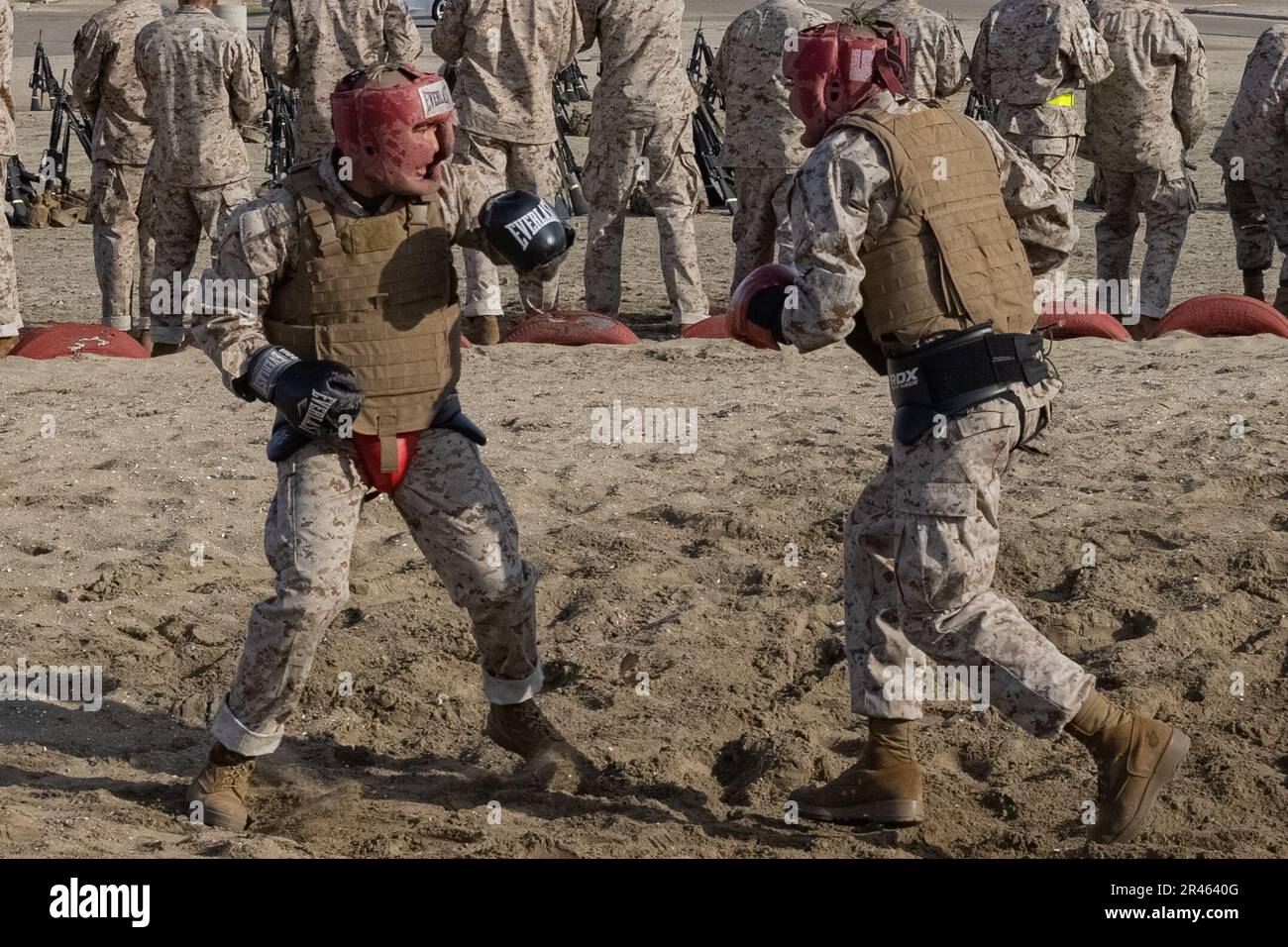 U.S. Marine Corps recruits with Golf Company, 2nd Recruit Training ...