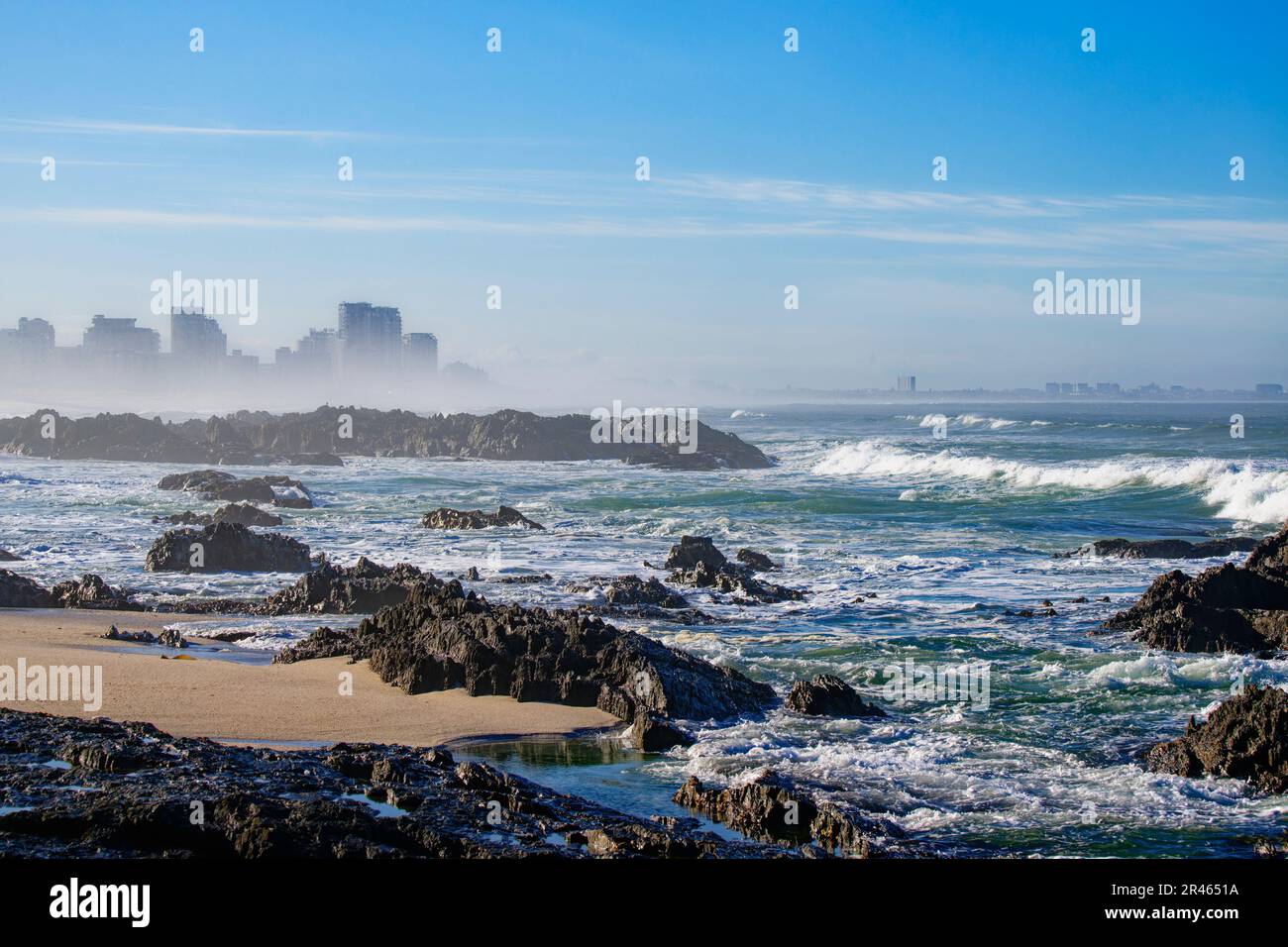 Blue Mountain Beach buildings, Cape Town, South Africa Stock Photo - Alamy