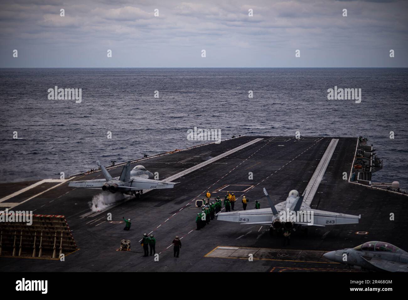 230328-N-OB471-2063 ATLANTIC OCEAN (March 28, 2023) An F/A-18E Super ...