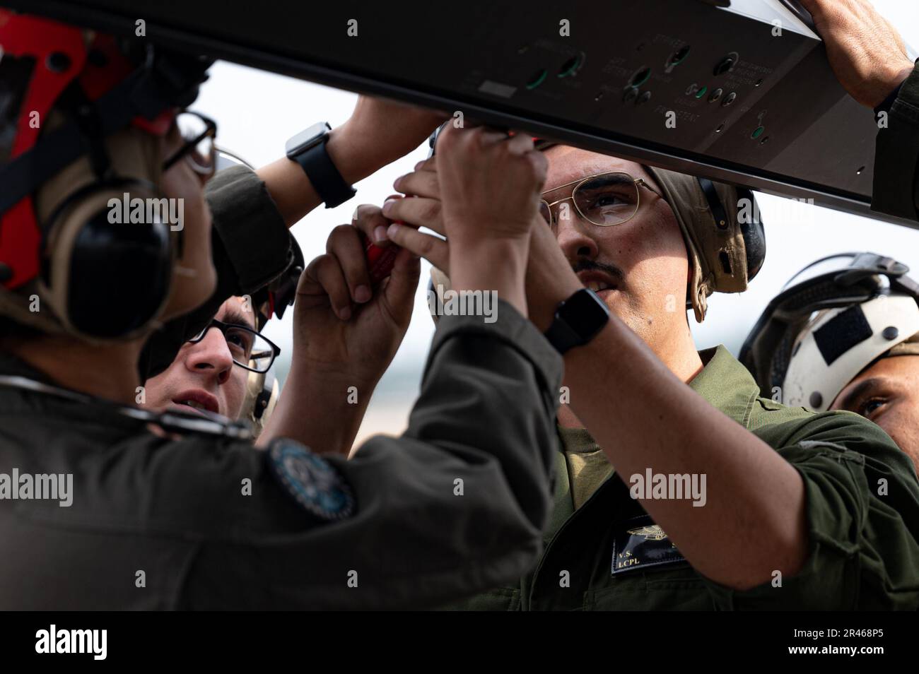 U.S. Marines with Marine Fighter Attack Squadron (VMFA) 214, Marine ...