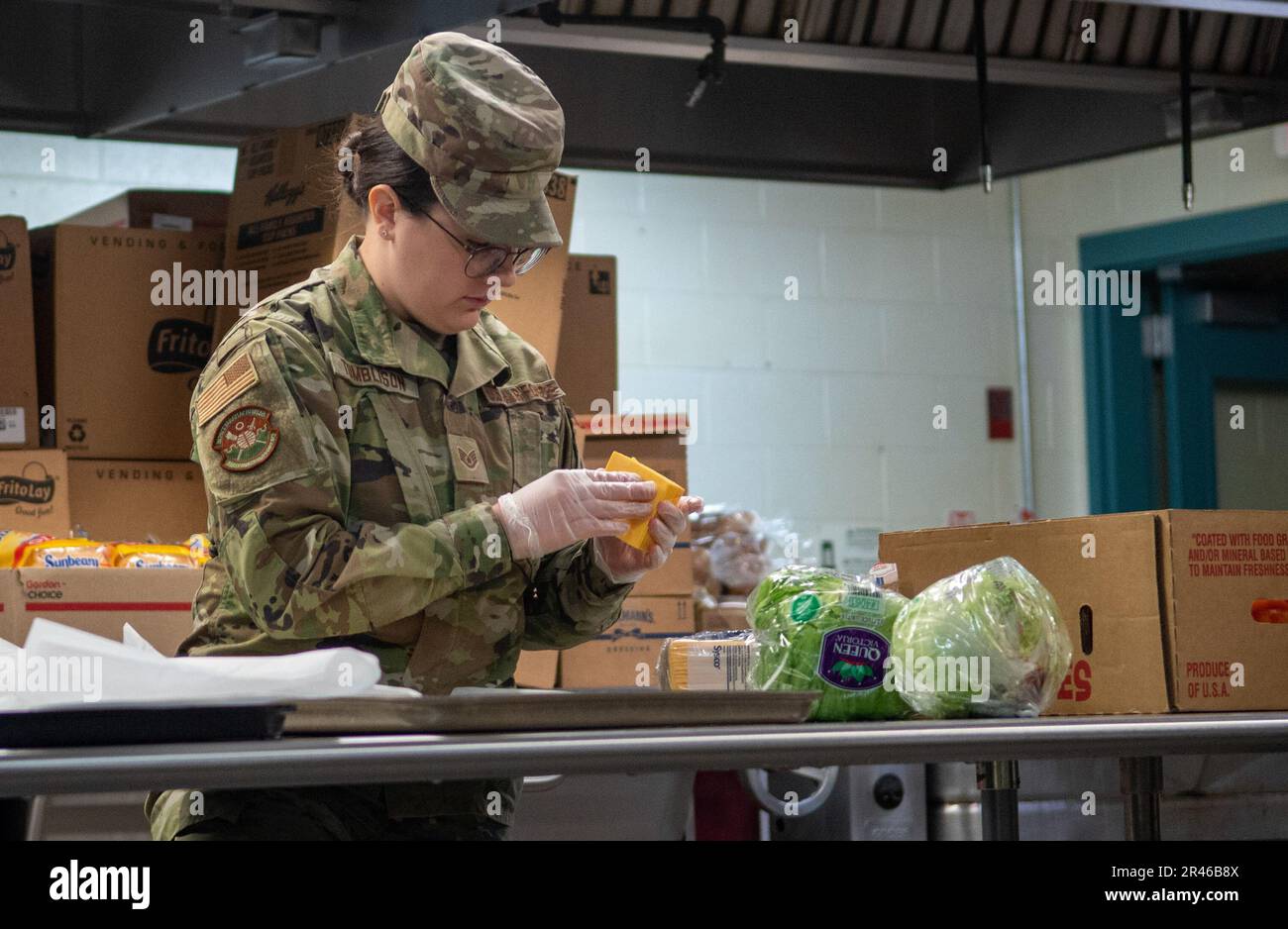 The 121st Air Refueling Wing Sustainment Services Flight prepares lunch ...