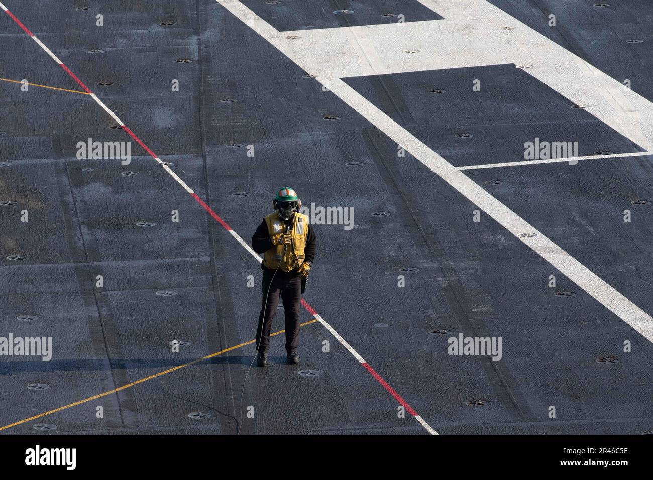 Aviation Boatswain’s Mate (Equipment) 1st Class Jacob Vann, assigned to ...