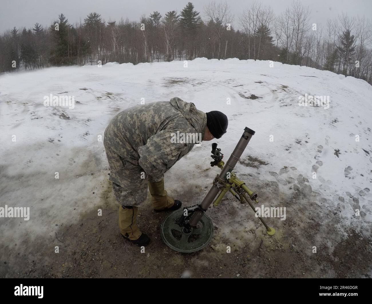 Soldiers of the Mortar Platoon, 3rd Battalion, 172nd Infantry Regiment ...