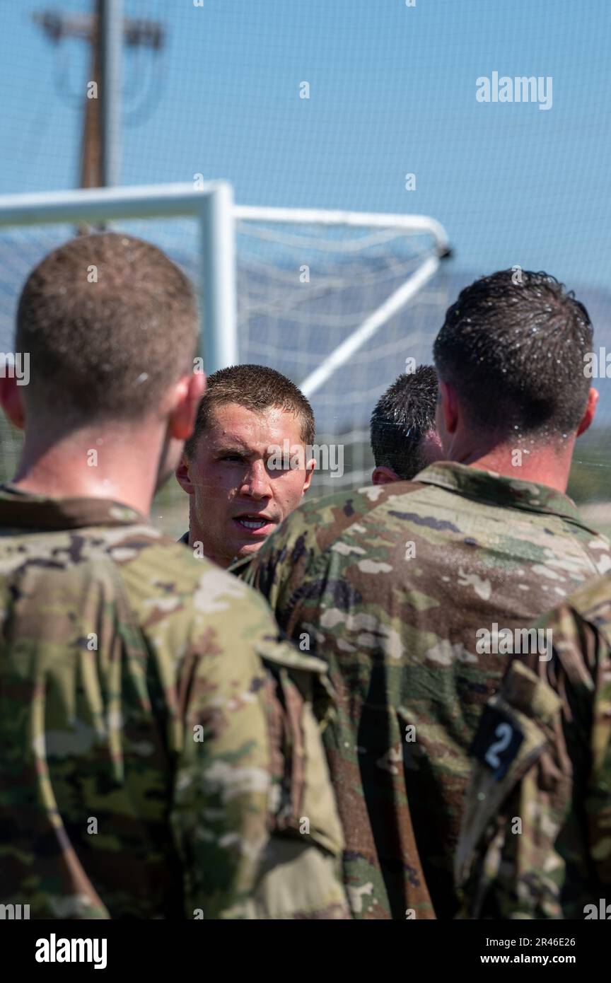 Combat rescue officer candidates participate in their screening during ...