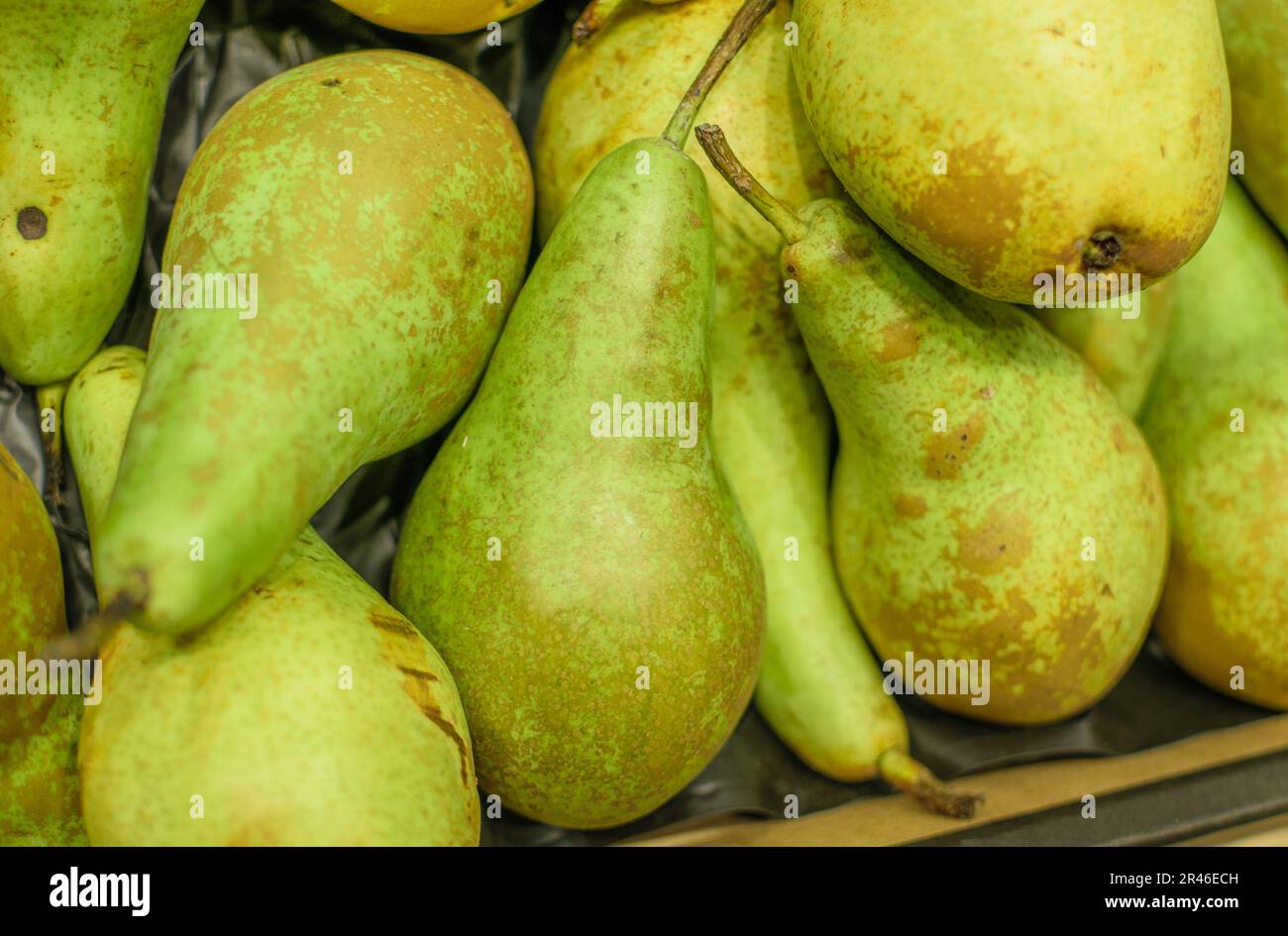 Close up mature ecological pears hi-res stock photography and images ...
