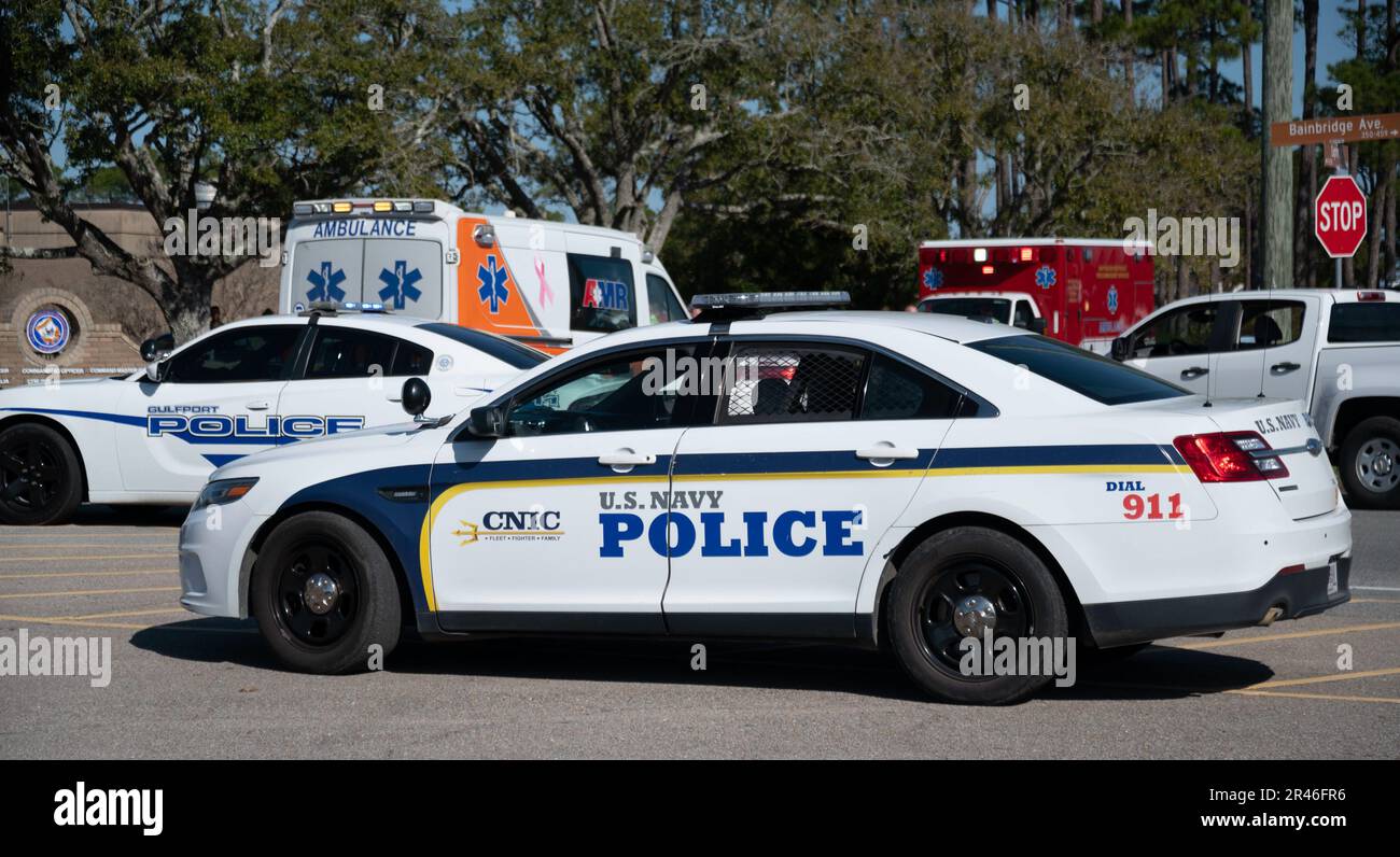 American navy bases hi-res stock photography and images - Alamy