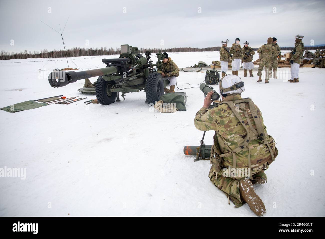 U.S. Army Spc. Joseph Clauson, left, and Sgt. Dylan Hannah, right, both ...