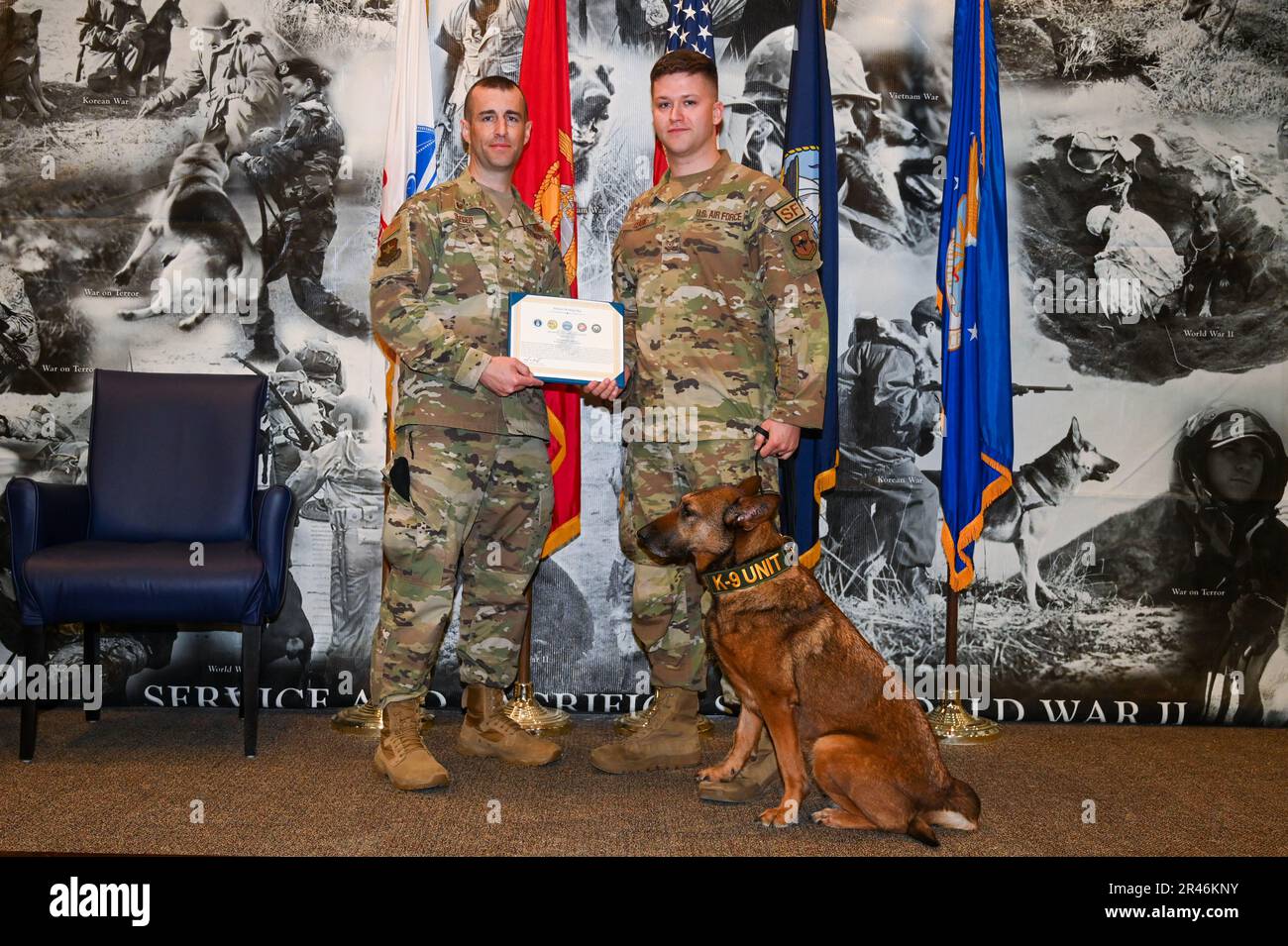 Mwd lackland hi-res stock photography and images - Alamy