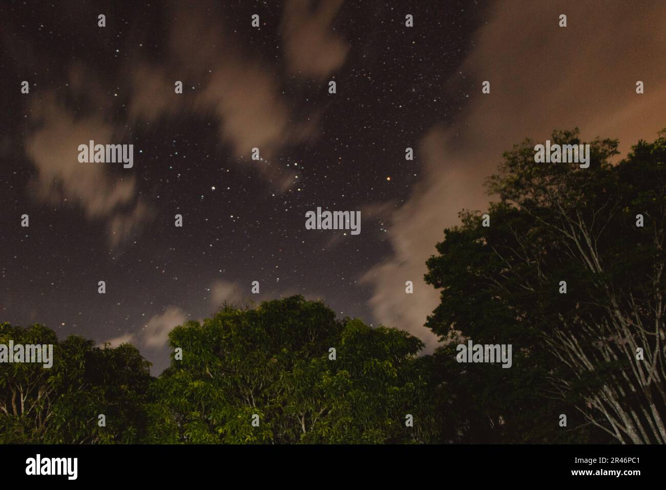 Clouds with stars hi-res stock photography and images - Alamy