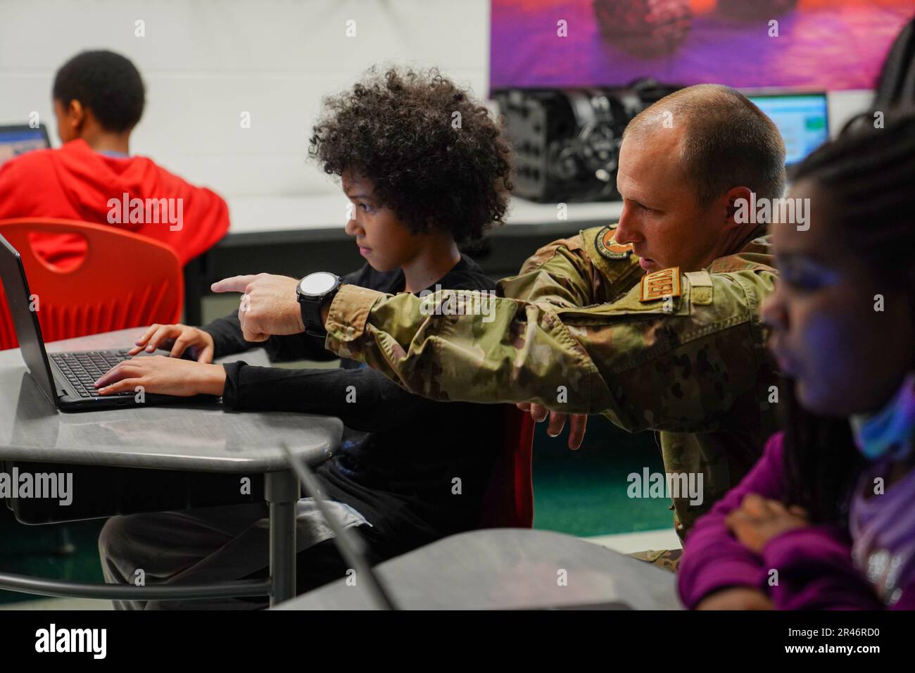 U s air force tech computer training hi-res stock photography and ...