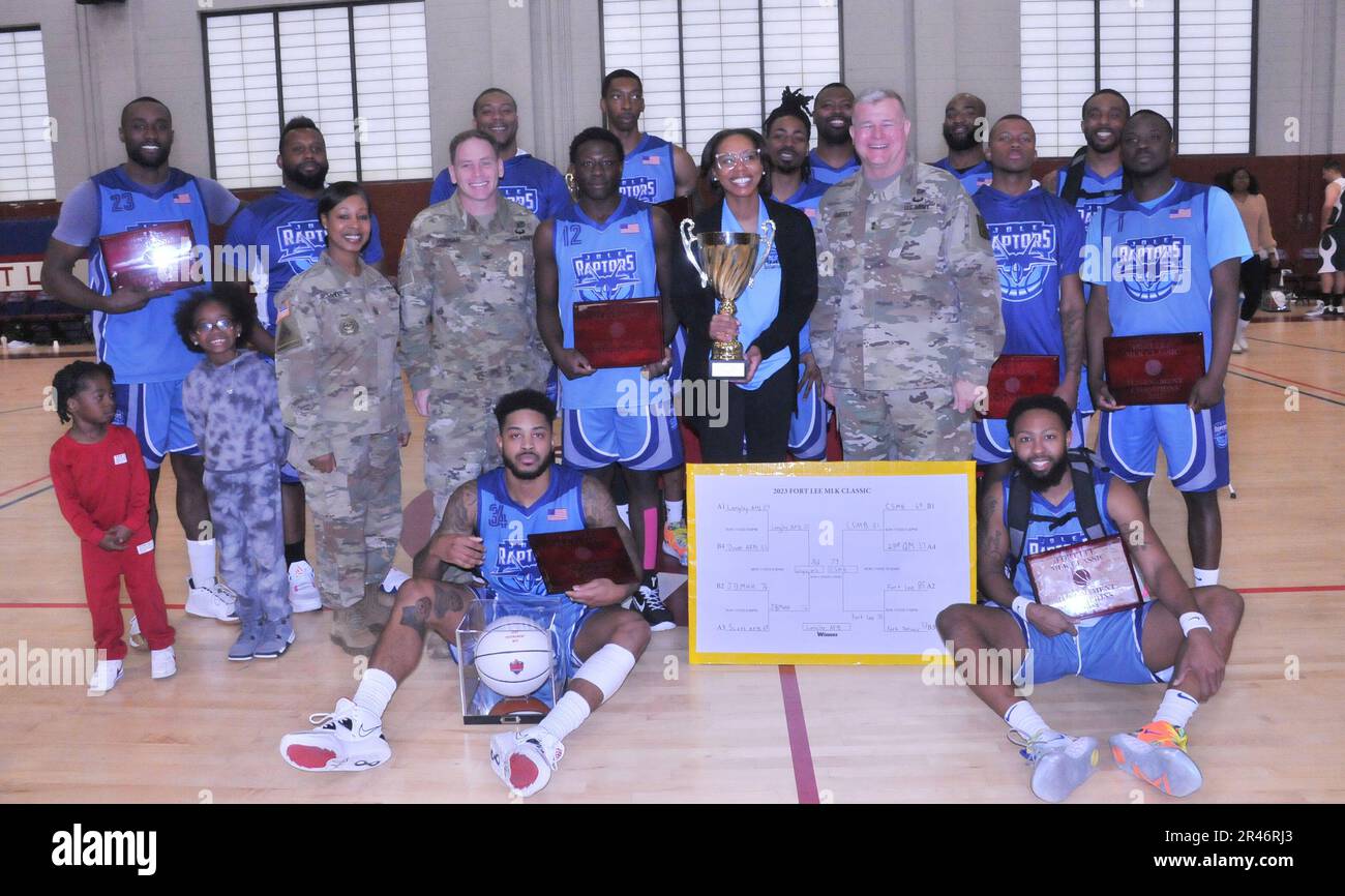 The Joint Base Langley-Eustis team poses for pictures with Maj. Gen ...