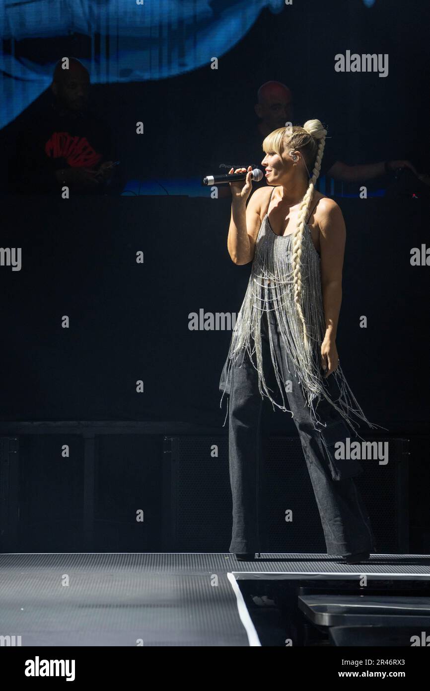 Natasha Bedingfield performs at Frederick Anderson Resort 2024 Fashion ...