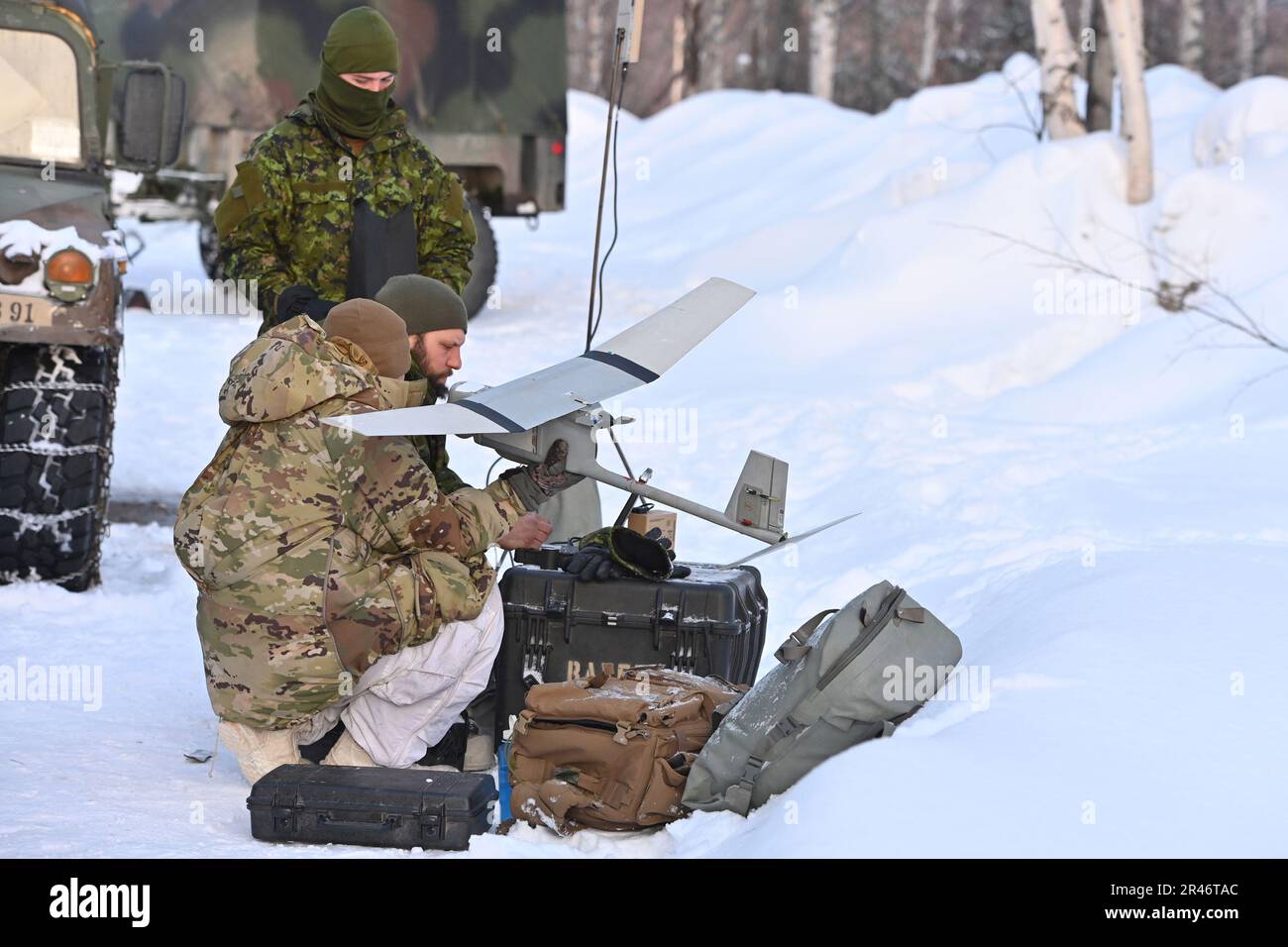 Soldiers from the 1st Squadron, 40th Cavalry Regiment, 2nd Infantry ...