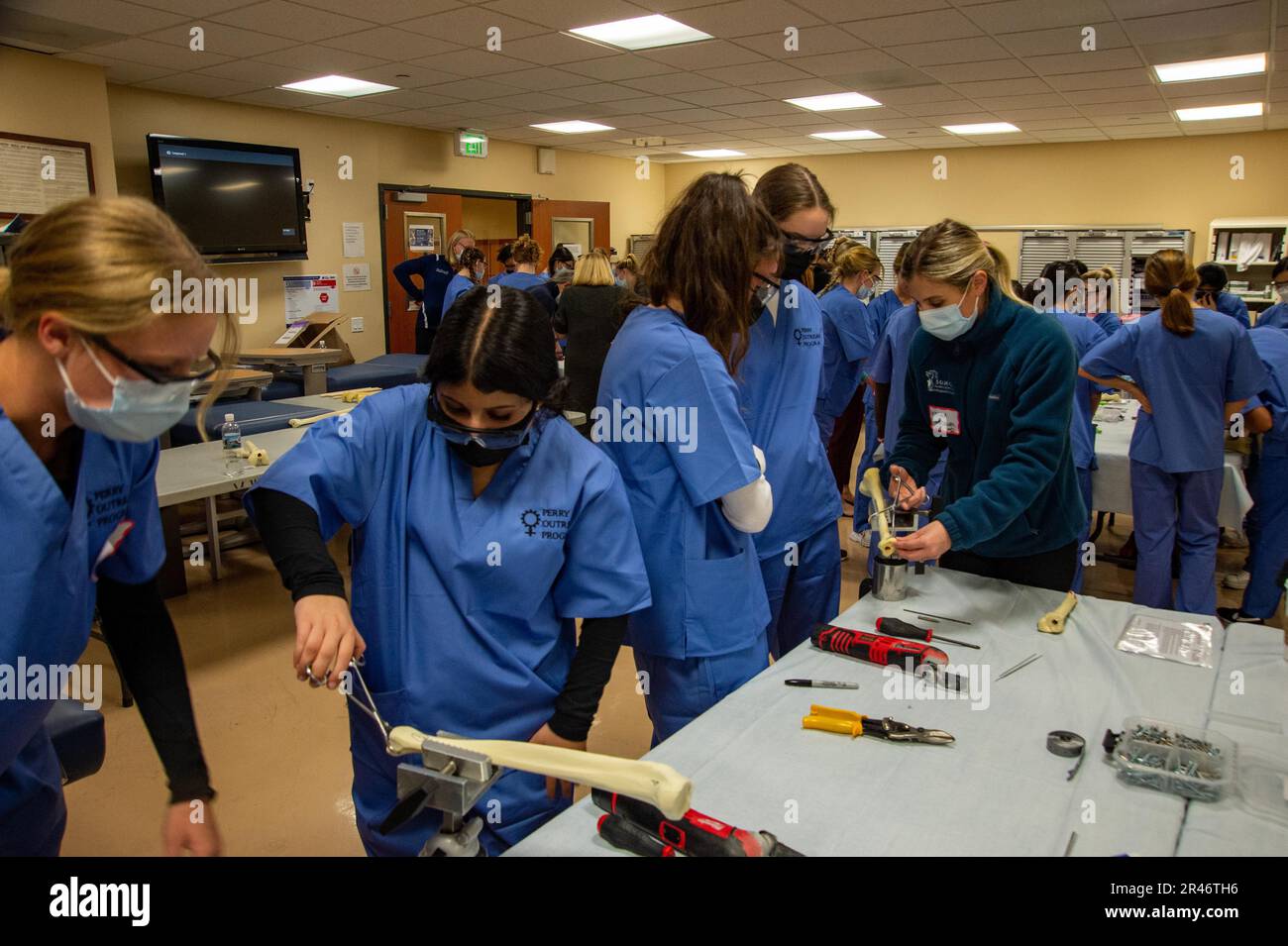 SAN DIEGO (Feb. 25, 2023) Local high school students practice external ...