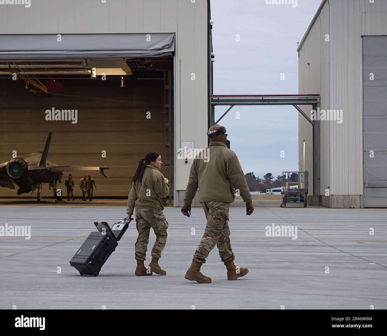 Crew chiefs from the maintenance squadron, at the 158th Fighter Wing ...