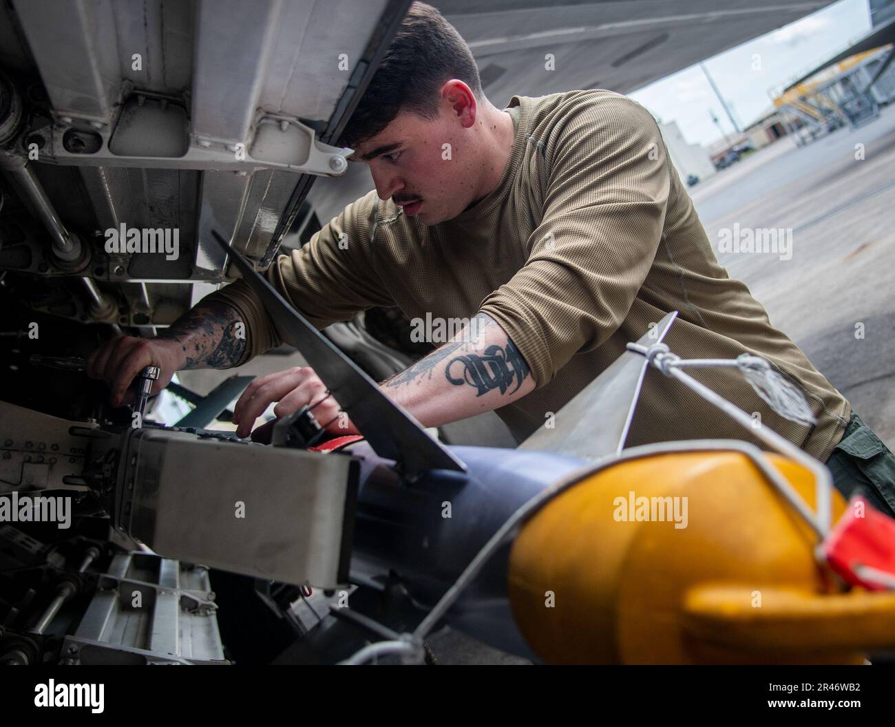 Airman 1st Class Thomas Snell, 43rd Fighter Generation Squadron ...