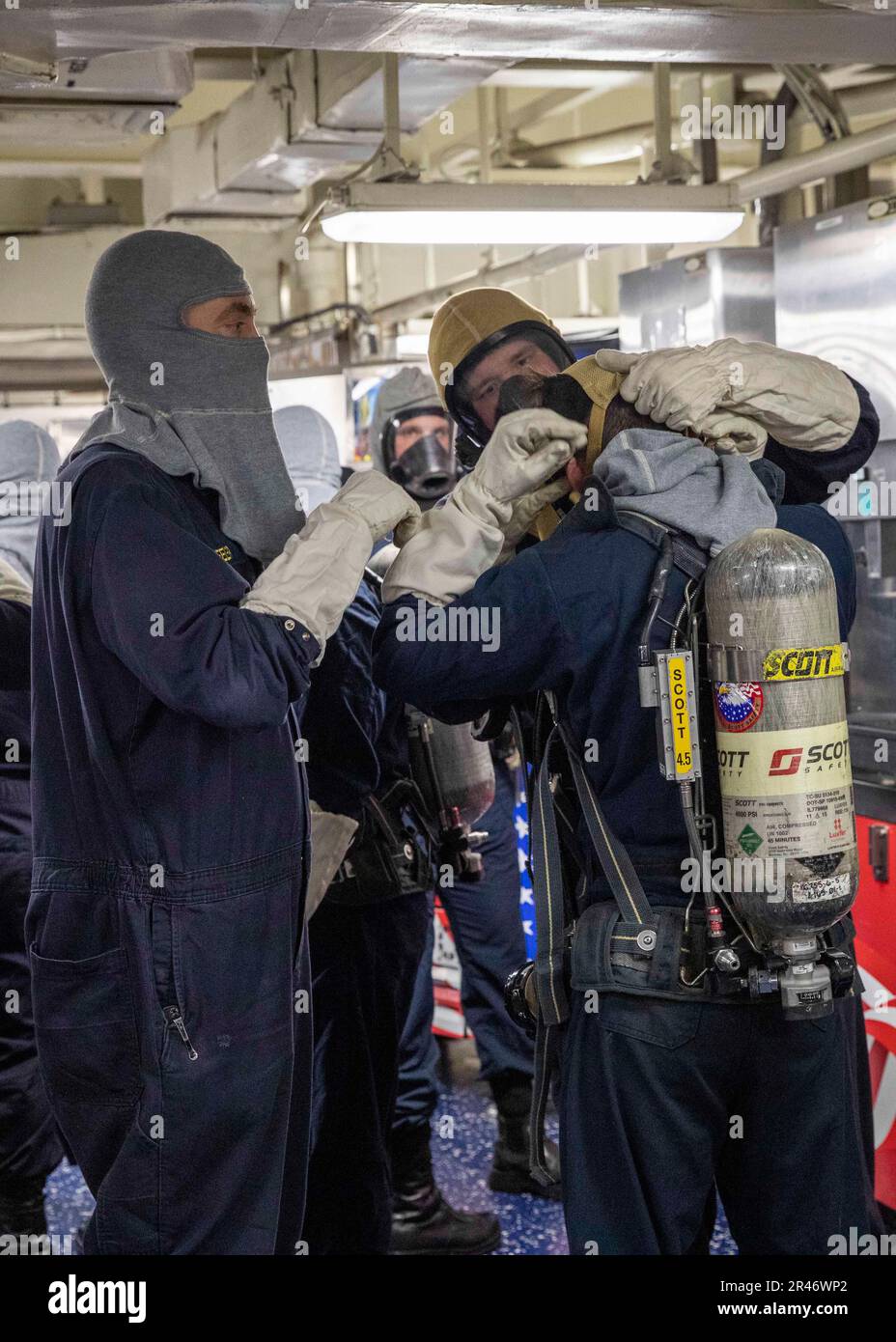Scba gear hi-res stock photography and images - Alamy