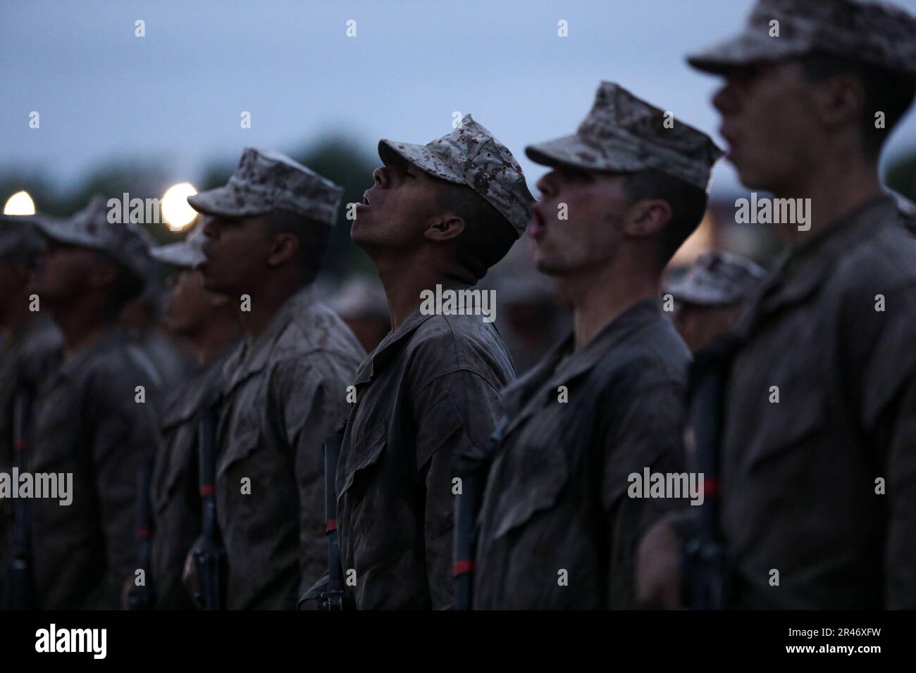 Recruits with Hotel Company, 2nd Recruit Training Battalion, receive ...