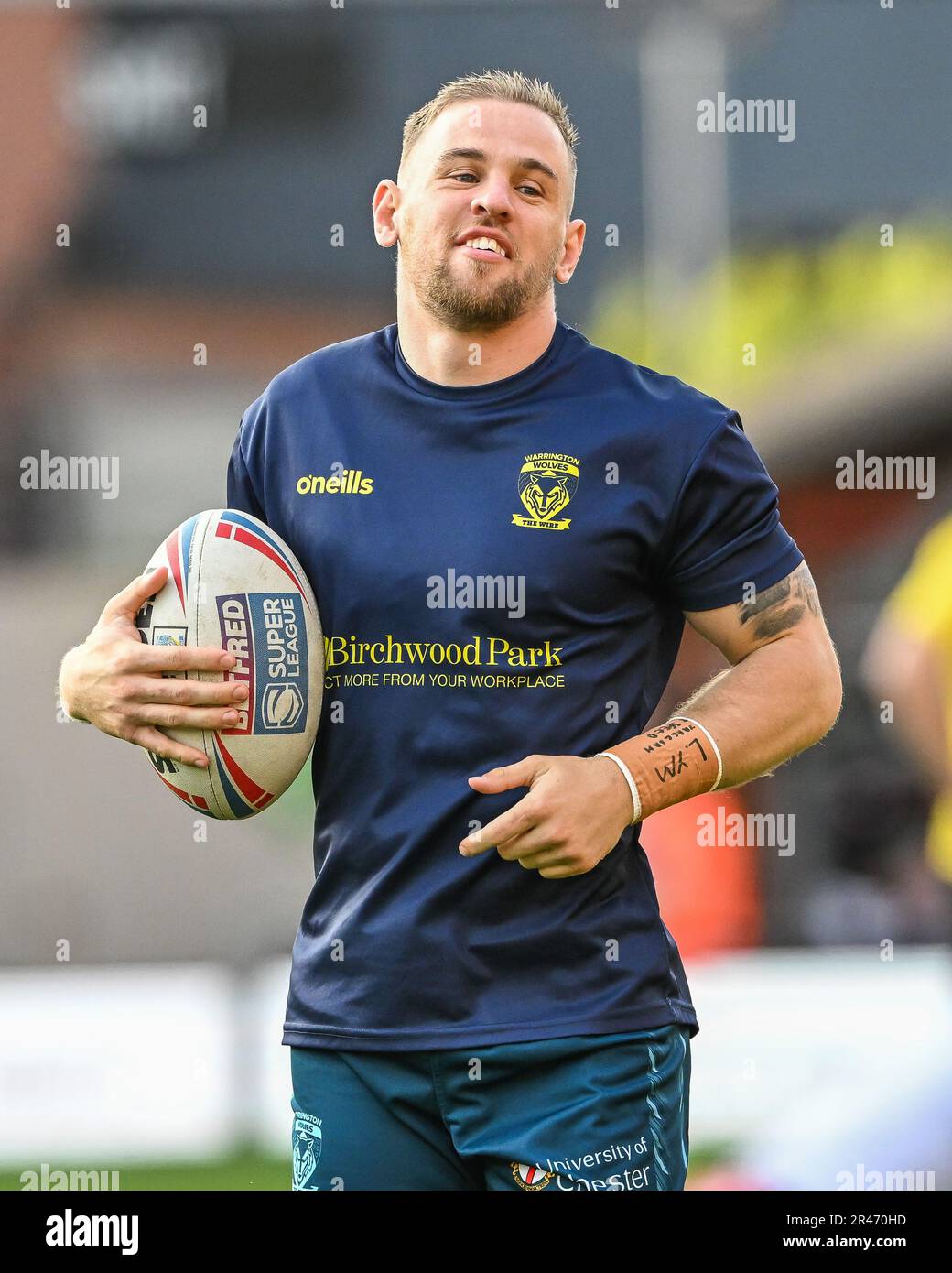 Matt Dufty #1 of Warrington Wolves during pre match warm up ahead ofthe ...