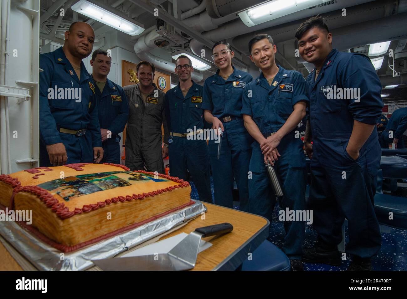 230120-N-NH267-1038 PACIFIC OCEAN (Jan. 20, 2023) Leadership and ...